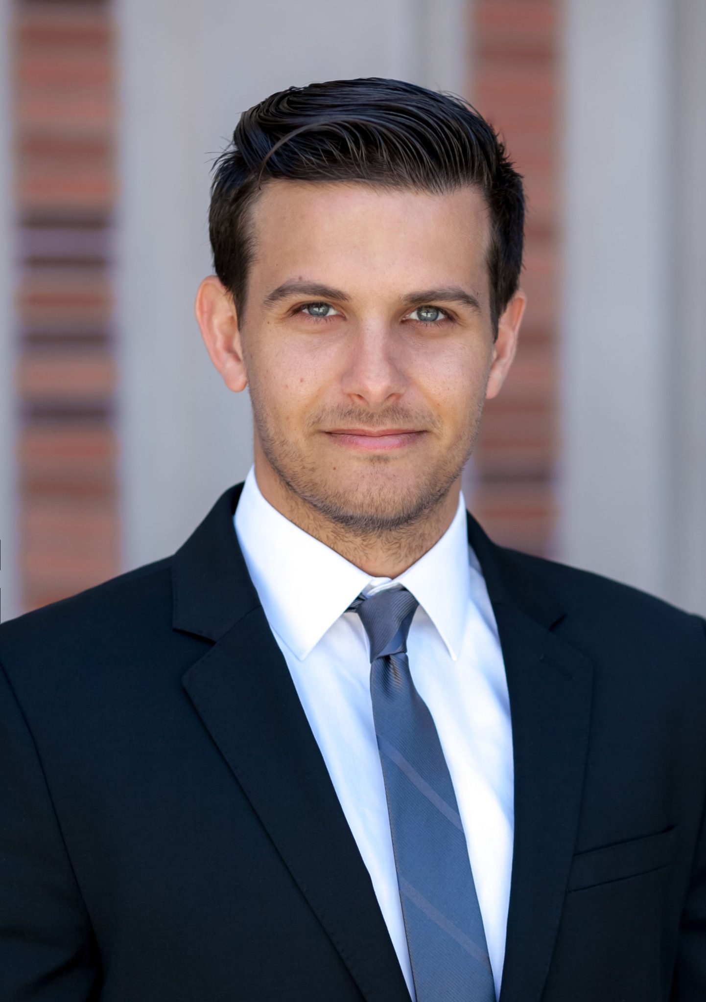 Dr. Brandon Hernandez – Dentistry On The Reef
